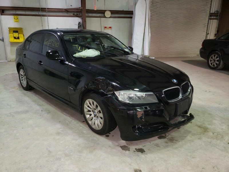 2007-2013 BMW 328i Rear Axle Differential Carrier 3.91 Ratio AWD AT | eBay