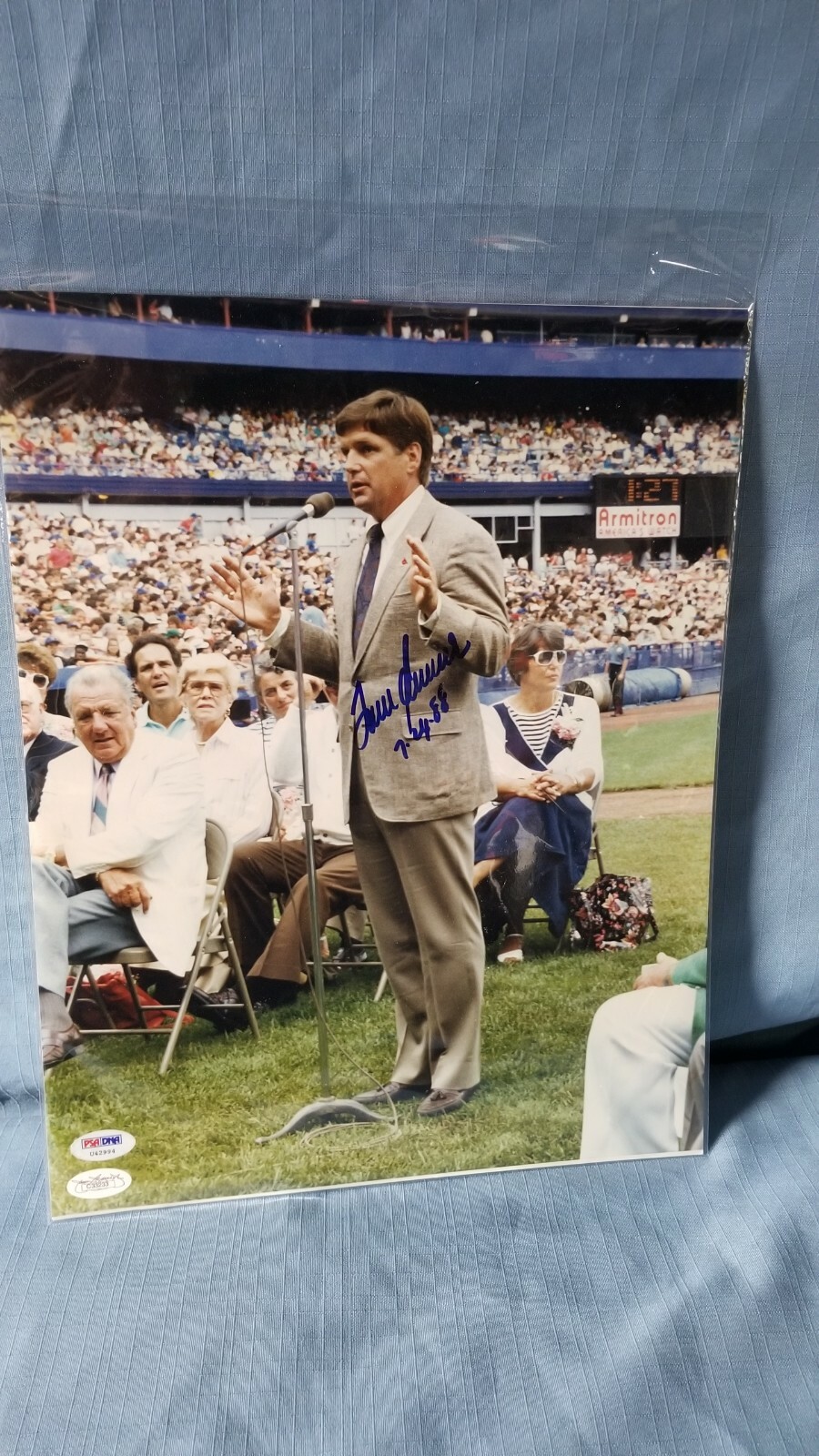 Tom Seaver Autographed Memorabilia | Signed Photo, Jersey, Collectibles ...