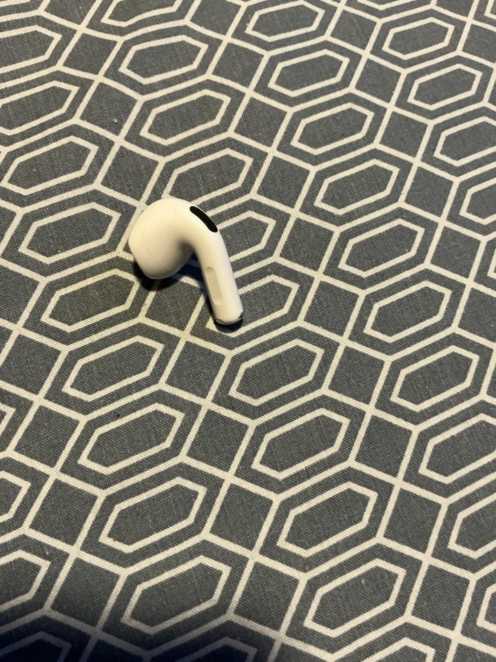 Left Replacement AirPod - 4rd Generation - good Condition | eBay
