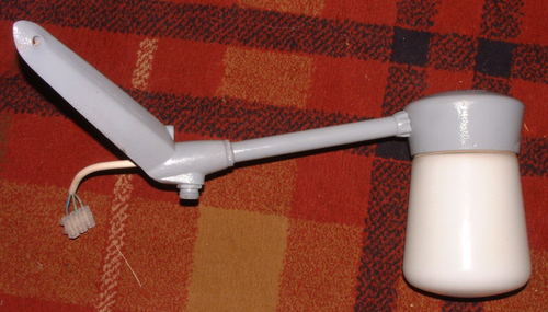 COUGHTRIE FS10 LAMP / LIGHT WHITE GLASS GLOBE & 2 ARM CORNER WALL ...