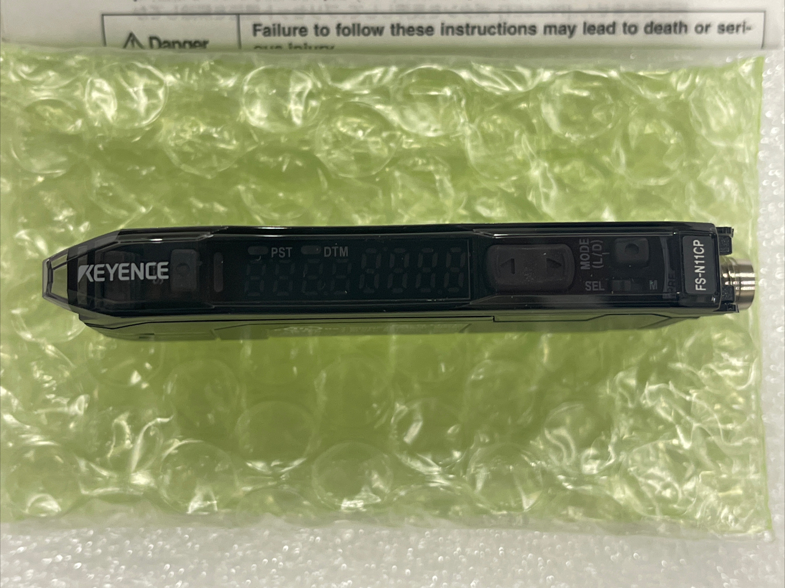 NEW Keyence FS-N11CP Digital Fiber Optic Amplifier, no box. ** ship ...