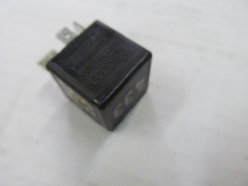 Relais VW Touareg 5.0 TDI V10 2007 3D0951253A | eBay.de