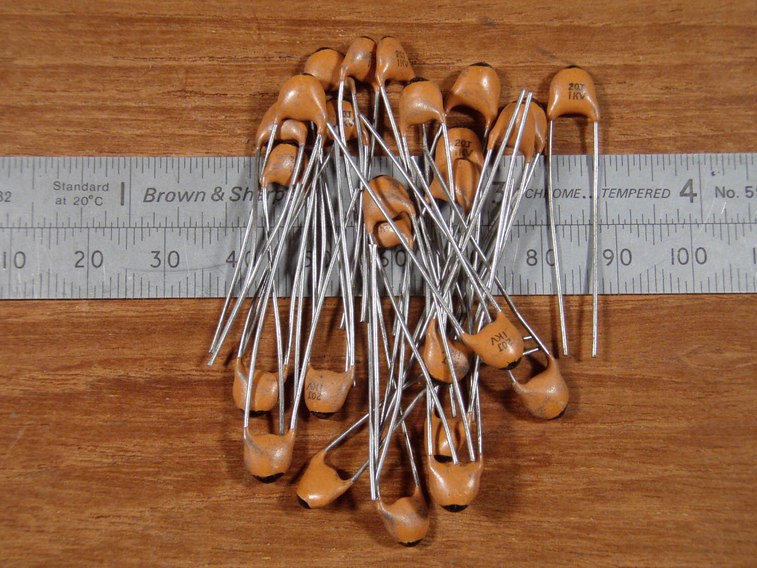 20 pF 1 kV NPO Ceramic Disk Capacitors, qty 25 | eBay