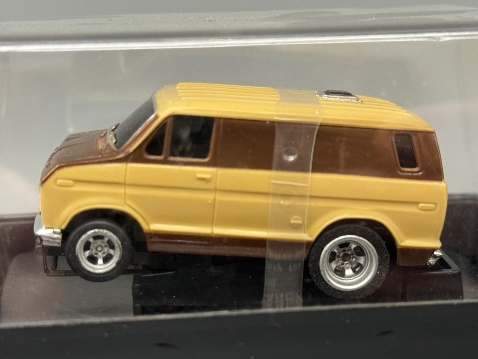 Aurora AFX Magnatraction HO Slot Car FORD STREET VAN, Tan/Brown #1943 ...