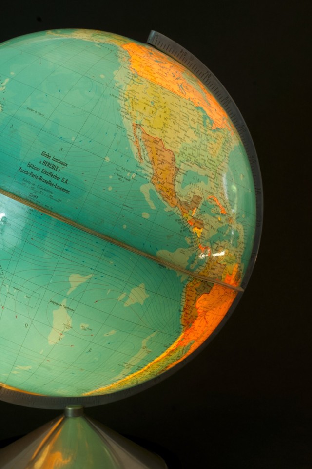 Large Vintage World Map Globe Earth Design Hercules Lux Inox Aluminum ...