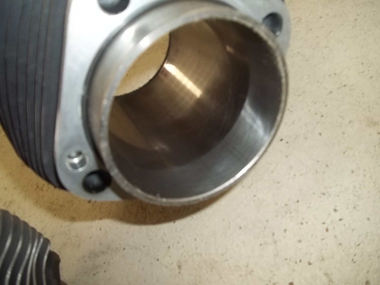 HARLEY DAVIDSON ENGINE JUG CYLINDER WITH PISTONS 070751 16593 99A95 C5 ...