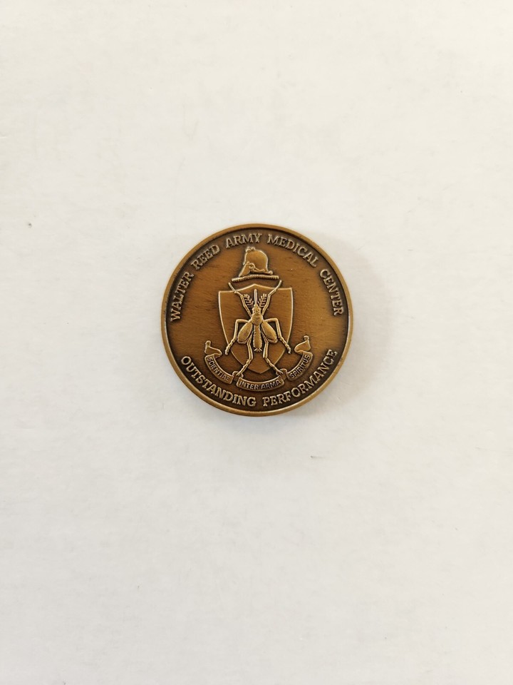 Walter Reed Army Medical Center Outstanding Perfomance Challenge Coin ...