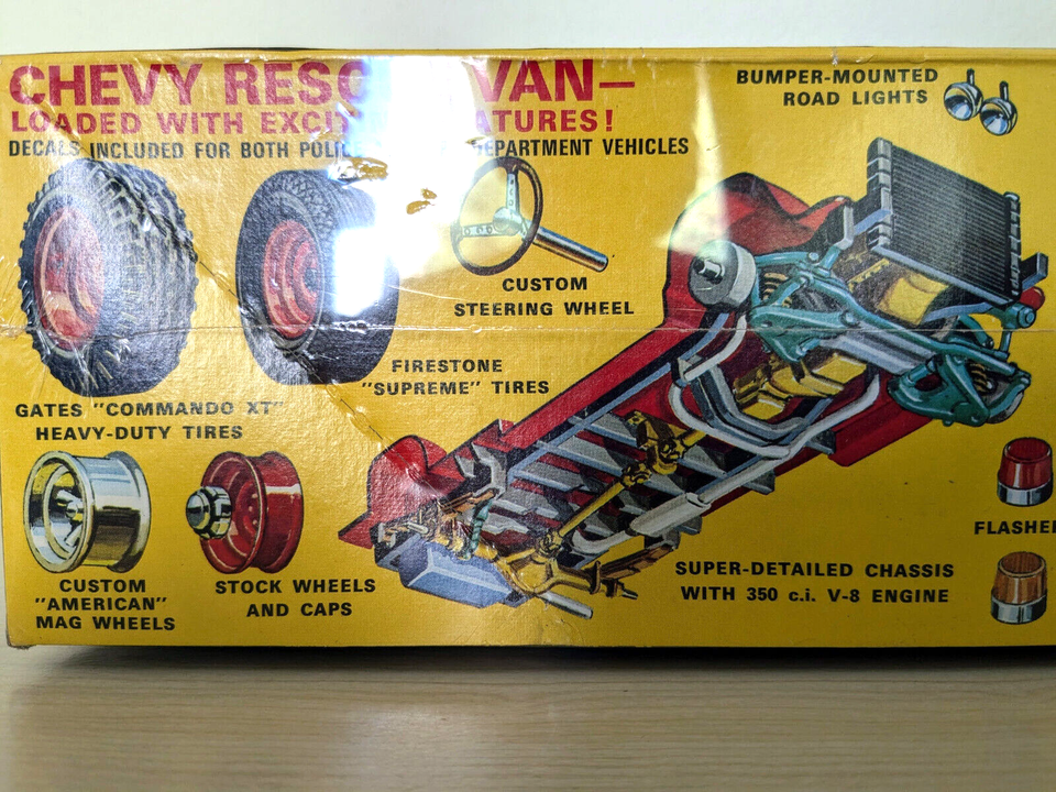 L@@K! **RARE **FACTORY-SEALED **ORIGINAL VINTAGE AMT CHEVY RESCUE VAN ...
