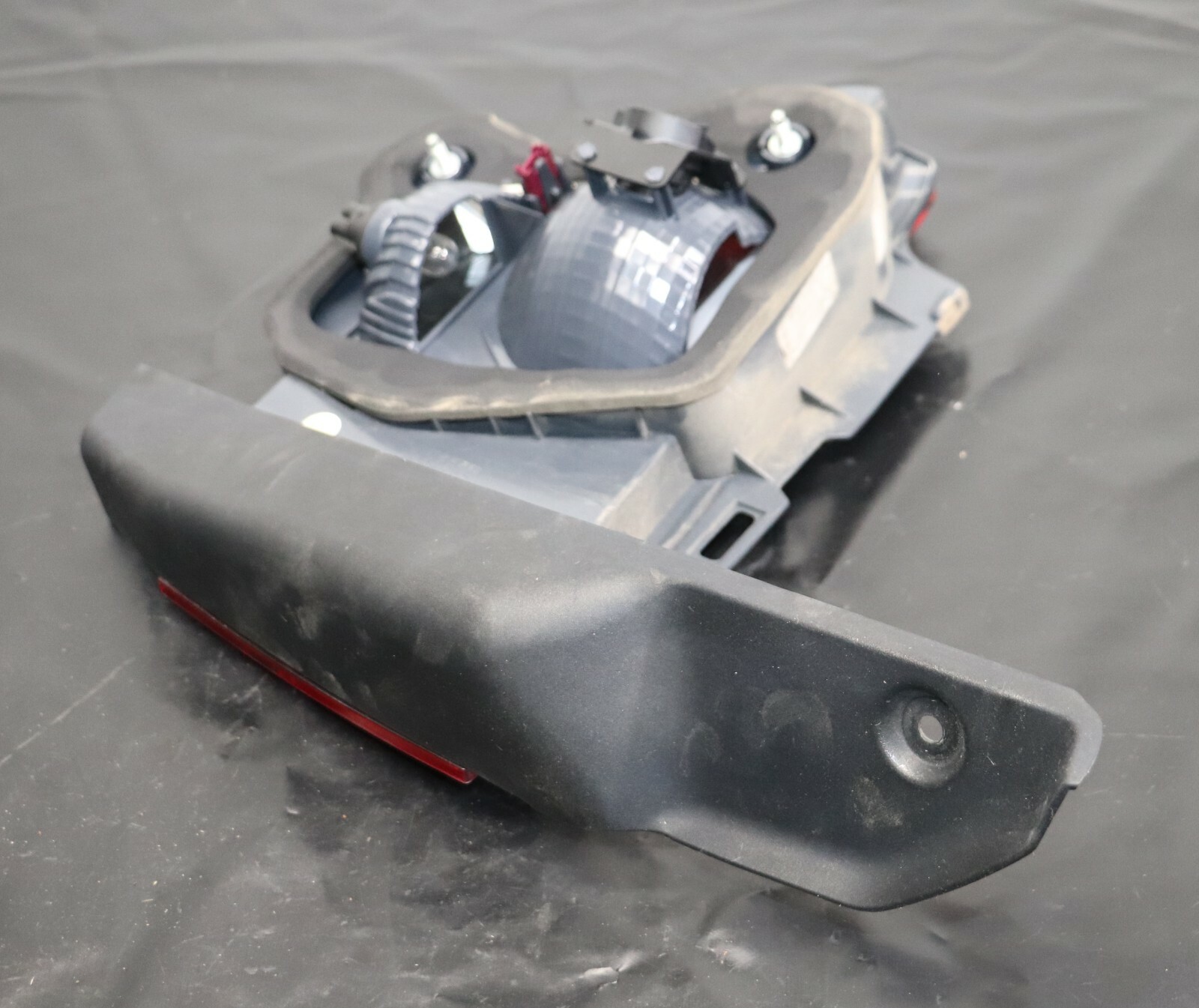 Rear Right Side Taillight Inner Tail Light in Trunk Lid Hatch OEM BMW ...