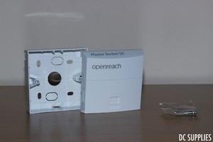 OpenReach BT Master Socket NTE5C MK2 + Back Box NEW 2018 Screws ...