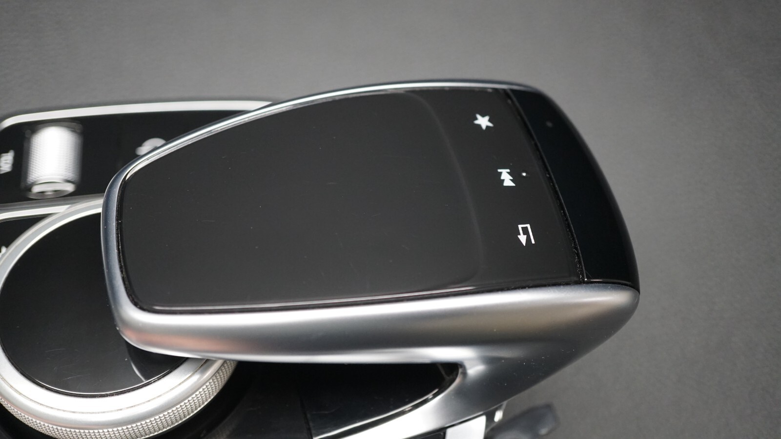 OEM MERCEDES BENZ W205 TOUCHPAD A2059009927 A2059005915 A2059056507 ...