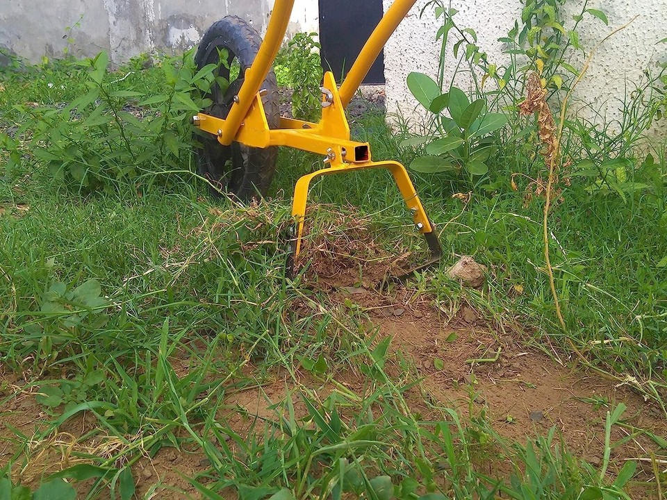 Hectare Wheel Hoe with 7" Weeder + 3 Tooth Cultivator + Free Express ...