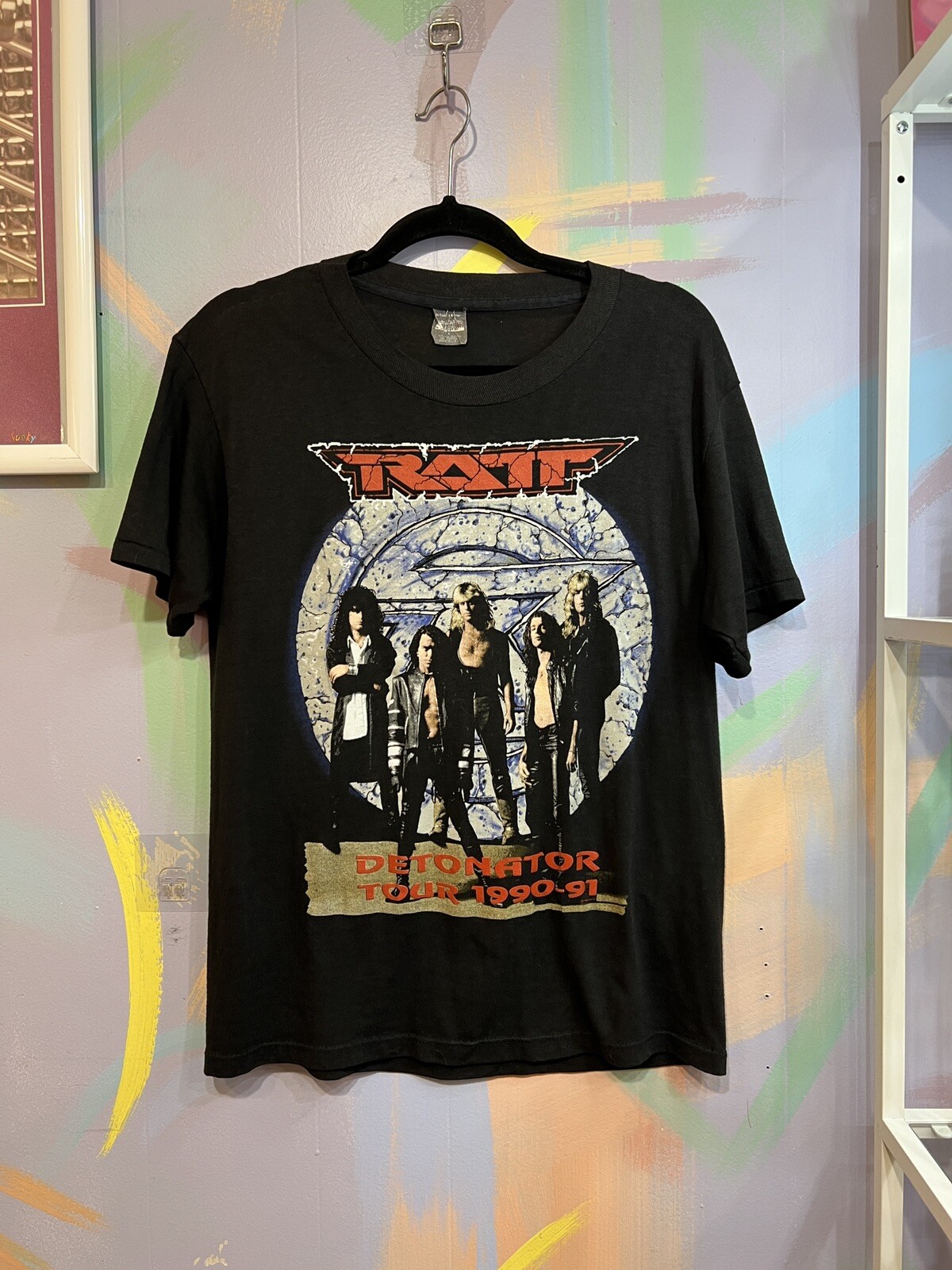 True Vtg RATT Band Tee Large Glam Metal Tour Graphic T Shirt Detonator ...