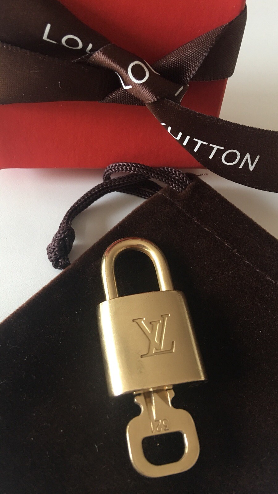 LOUIS VUITTON LOCK & KEY PADLOCK - COMES POLISHED FITS ALL BAGS BOX W ...