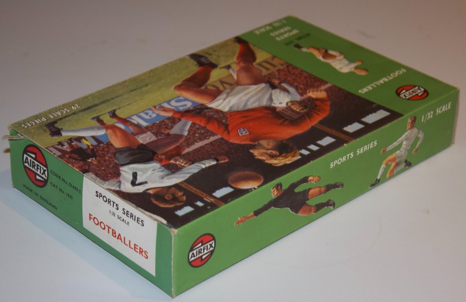 Airfix Toy Soldiers Boxed footballers 1/32 Scale complete set | eBay UK