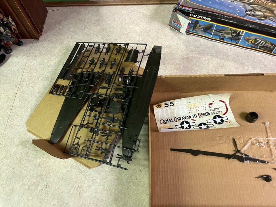 BIG Model Kit UNUSED - Monogram 1/48 C-47 Skytrain #5607 | eBay