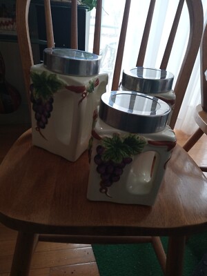 Vintage LTD Commodities Grapes&Vines ceramic canister jar with *See ...
