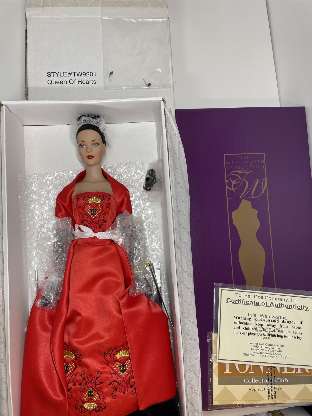 ~QUEEN OF HEARTS TYLER WENTWORTH~16" Tonner NRFB Dressed Fashion Doll ...