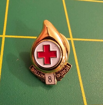 RED CROSS BLOOD DONOR 8 GALLON PIN | eBay