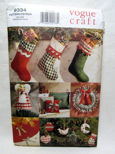 Vogue Craft Christmas Stockings Ornaments Skirt Wreath Pillow Pattern ...