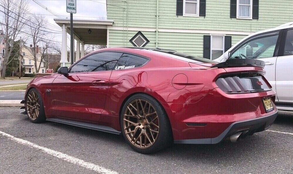 Black Mustang Bronze Rims