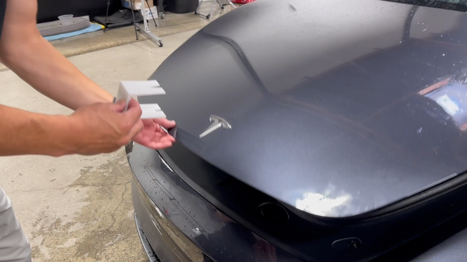 2023.5+ Tesla Model Y FRONT & REAR + 2024+ Model 3 Emblem Alignment ...