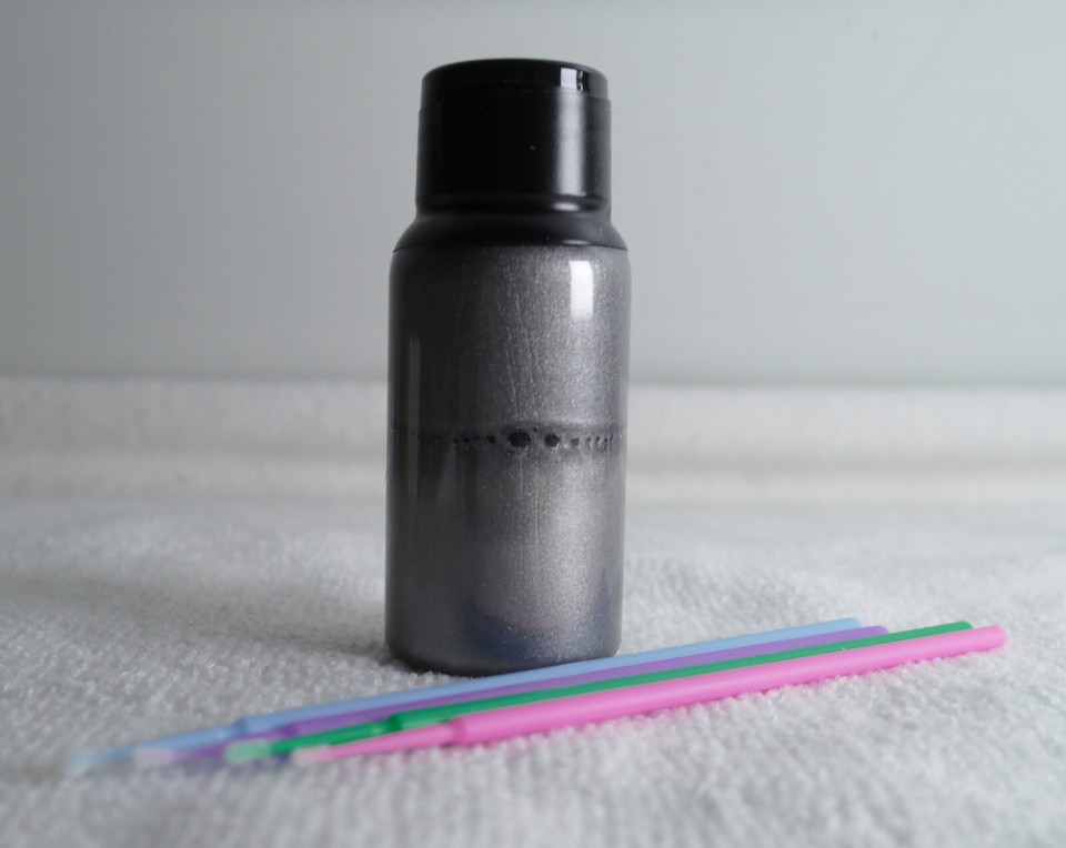 BASF Touch Up Paint Bottle for Honda *NH830M* Lunar Silver Metallic OEM ...