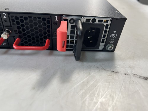 Edgecore 7712-32X-O-AC-F 32x QSFP28 100GbE Data Center Switch | eBay