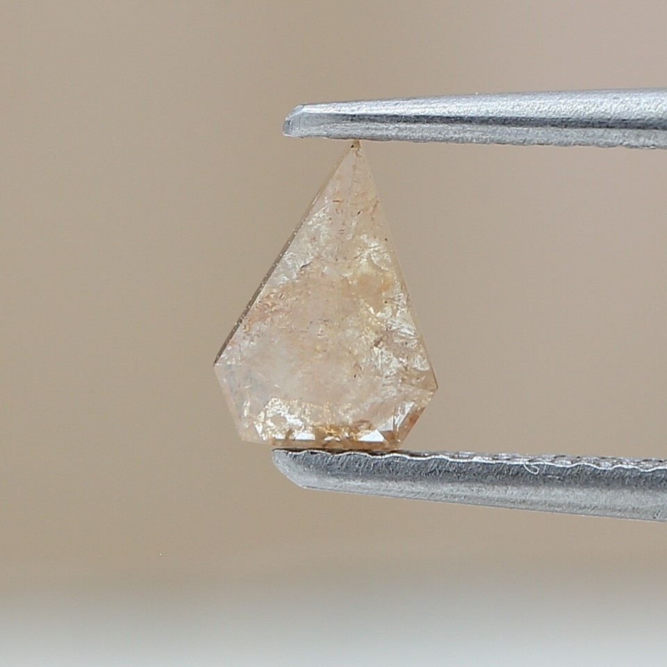fancy natural diamond 0.37tcw yellowish orange sparkling pentagon step ...