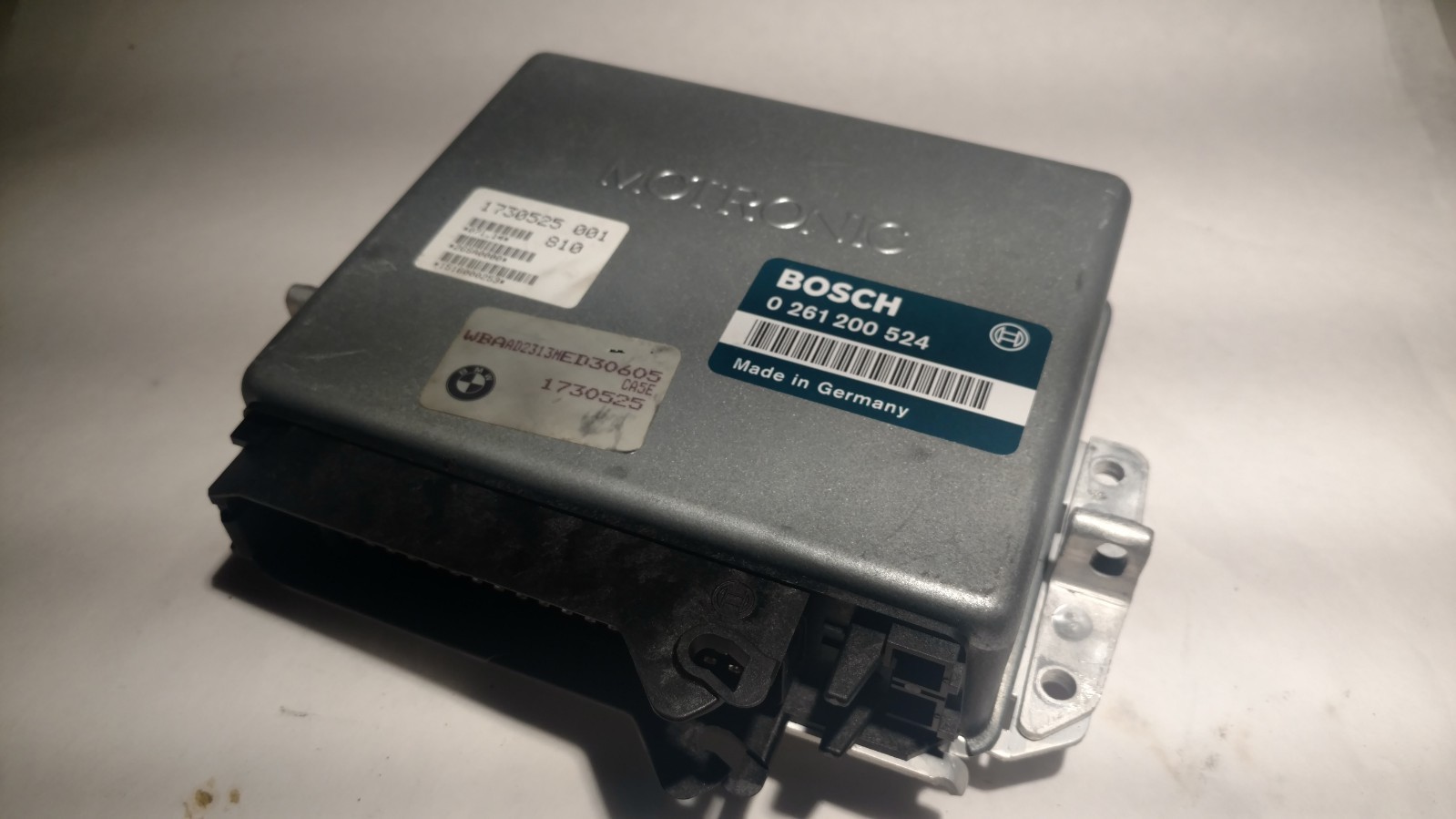 BMW 525i 325i ECU ECM Motronic Engine Computer 0261200524 E30 M24 | eBay