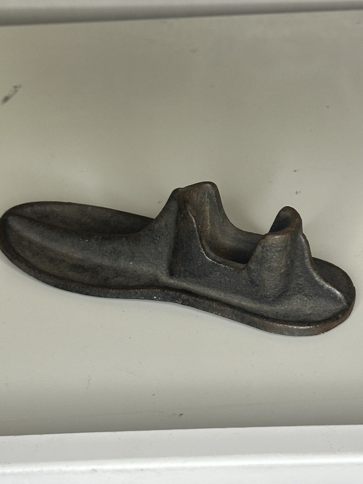 Vintage Cobblers Cast Iron Shoe Mold Form Anvil 6” Length Classic Gift ...