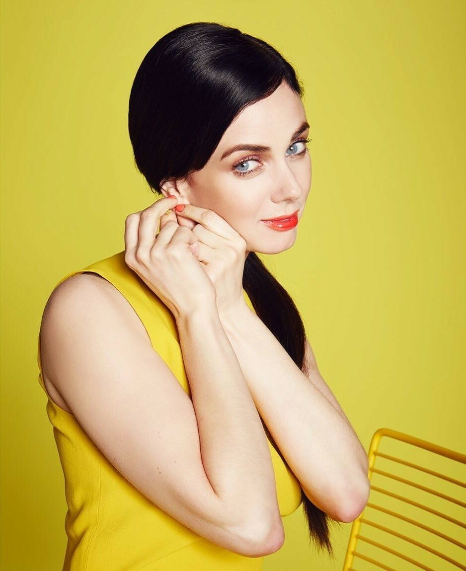 Mia Kirshner Wallpaper Mia Kirshner Image, Picture #518534 Online