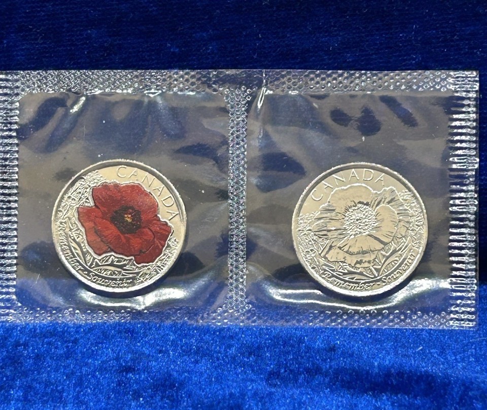 2015 Canada 25 Cents Remembrance Day Poppy Colored+Plain Quarter Coin ...
