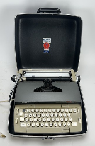 Vintage SCM Smith-Corona Electra 110 Portable Electric Typewriter ...