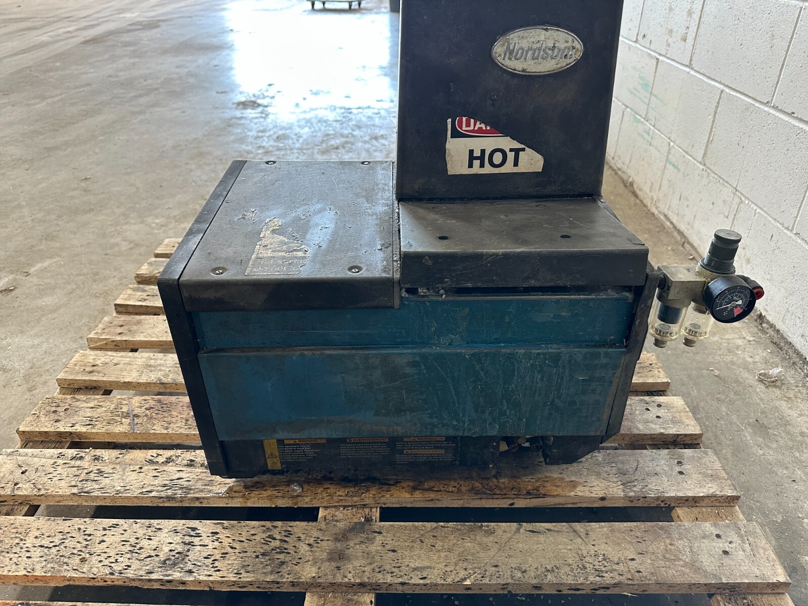 Nordson 3100V-1EAV2F Hot Melt Glue Pot | eBay