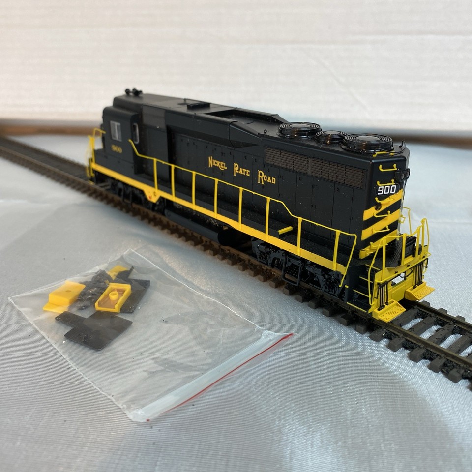 Proto 2000 Nickel Plate Road # 900 HO scale GP 30 Locomotive | eBay