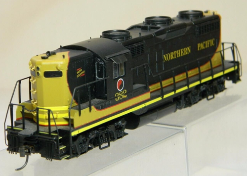 HO EMD GP18 NP Northern Pacific DC Only NIB NOS # 8849 | eBay