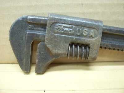 Vintage Ford Script Antique Car Adjustable Monkey Wrench Tool Kit Model ...