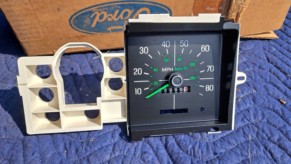 NOS 1979 Ford Pinto Mercury Bobcat Speedometer Cluster Odometer 79 1980 ...