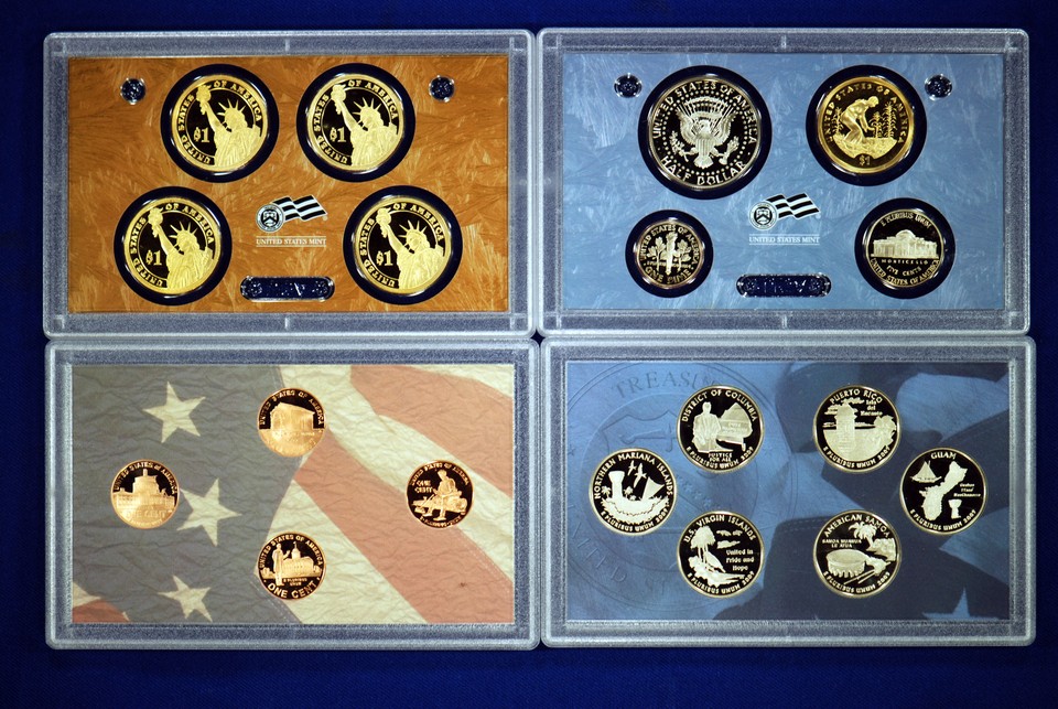 2009-s U.S. 18 Coin Proof Set. Complete and Original in BLUE mint paper ...