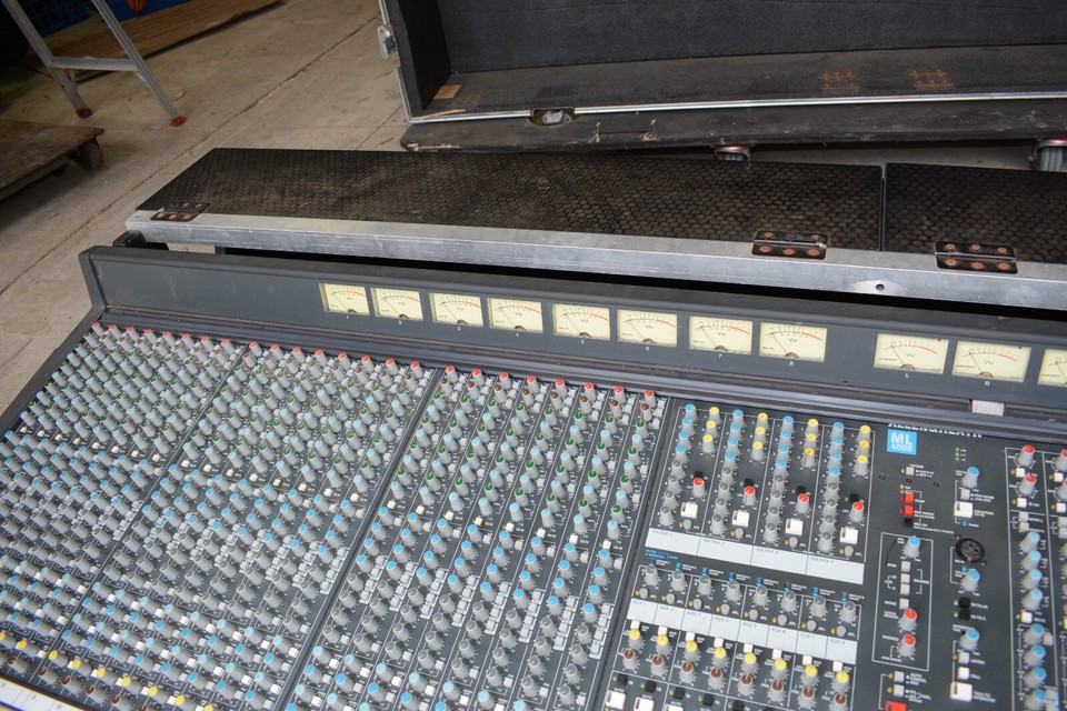 Clean ALLEN & HEATH ML4000 Analog Console 48 Channel Mixing Console ...