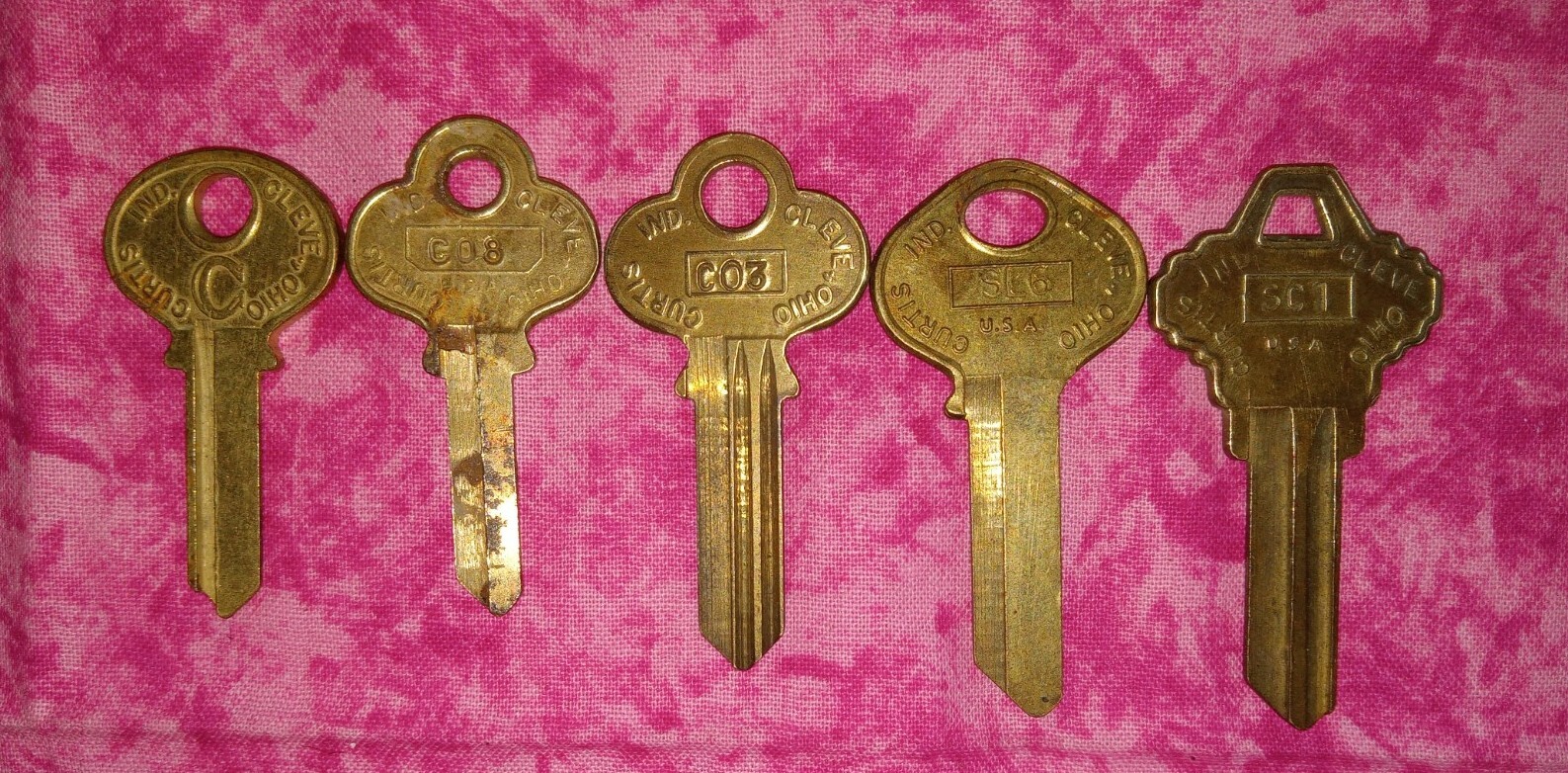 LOT OF 5 VINTAGE ASSORTED CURTIS KEY BLANKS | eBay