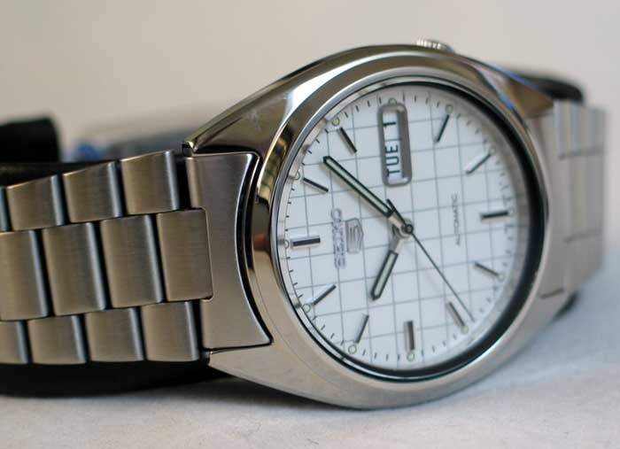 Seiko 5 Automatic SNXF05K1 21 Jewels Day Date White Watch SNXF05 | eBay