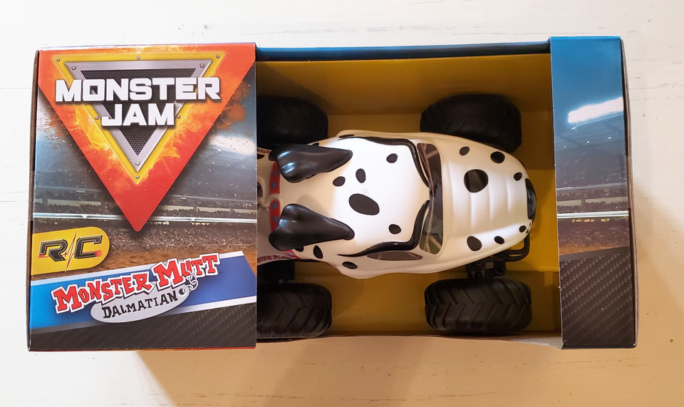 Monster Jam RC Dalmatian Monster Mutt Remote Control Truck 1:24 Scale ...