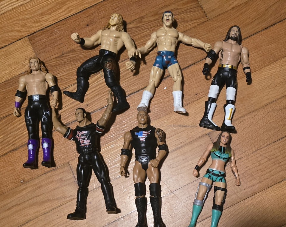 Amazing Huge 200pc+ Lot WWE WCW Action Figures JAKKS Mattel Accessories ...