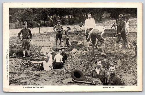 Military~Soldiers Digging Trenches B&W~Vintage Postcard | eBay