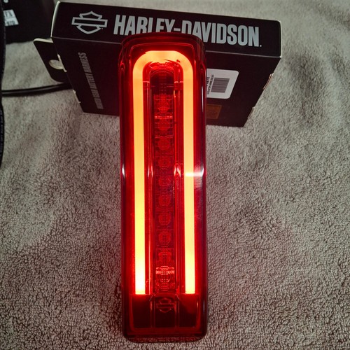 OEM USED Genuine Harley-Davidson Keystone Bag Filler Light 67801080 ...