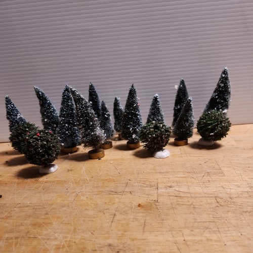 Cobblestone Corners Miniature Village Trees ~ 12 Christmas Trees 4 ...