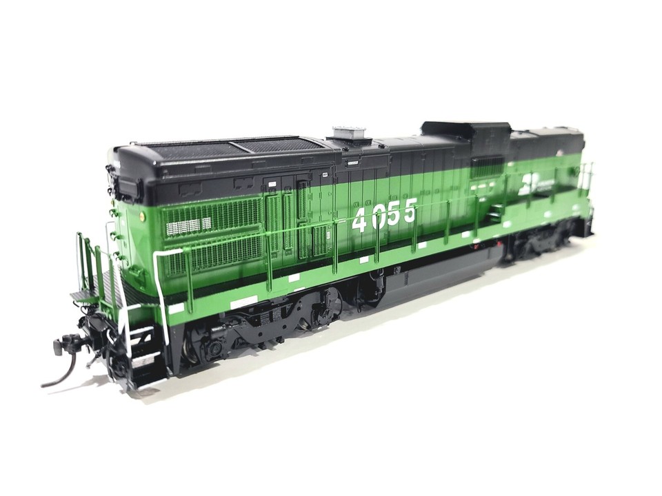 Overland OMI BN GE B30-7A(B) Burlington Northern #4055 HO Brass Model ...