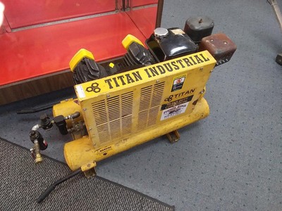 Air Compressors - 2 Gallon Air Compressor